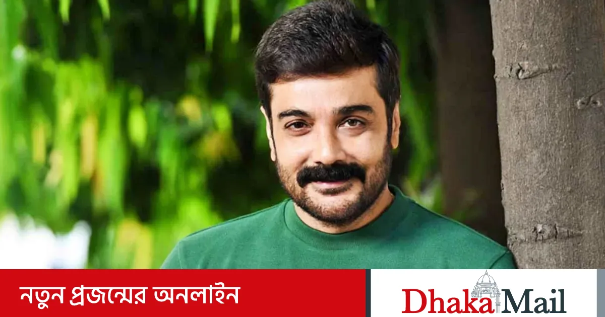 কলকাতার মানুষকে চমকে দিলেন প্রসেনজিৎ
