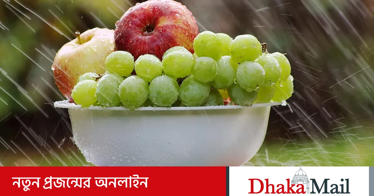 বৃষ্টিতে ফলের স্বাদ কি বদলে যায়?